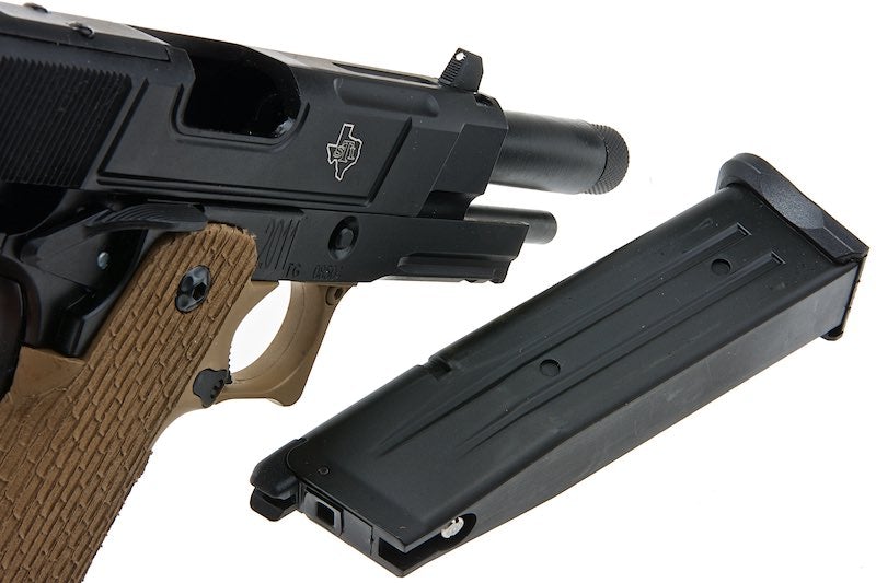 Army Armament R504 Costa VIP Style Airsoft GBB w/ RMR Mount (Dark Earth)